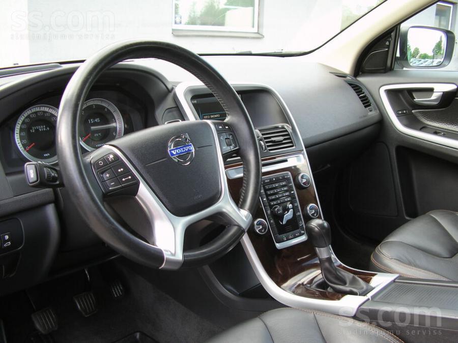 Balts Volvo XC60 2011 Rīga, ar dzinēja tilpumu 2.40 L un nobraukumu 0 tūkst. km par 9750 €, foto 19 vietnē AUTOMOTO.COM.LV