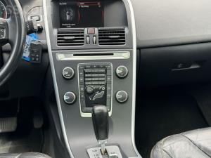 Белый Вольво ХС60 2011 в Рига, объемом двигателя 2.00 л и пробегом 265 тыс. км за 9950 €, фото 9 на AUTOMOTO.COM.LV
