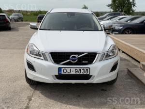Balts Volvo XC60 2011 Rīga, ar dzinēja tilpumu 2.40 L un nobraukumu 310 tūkst. km par 9950 €, foto 3 vietnē AUTOMOTO.COM.LV