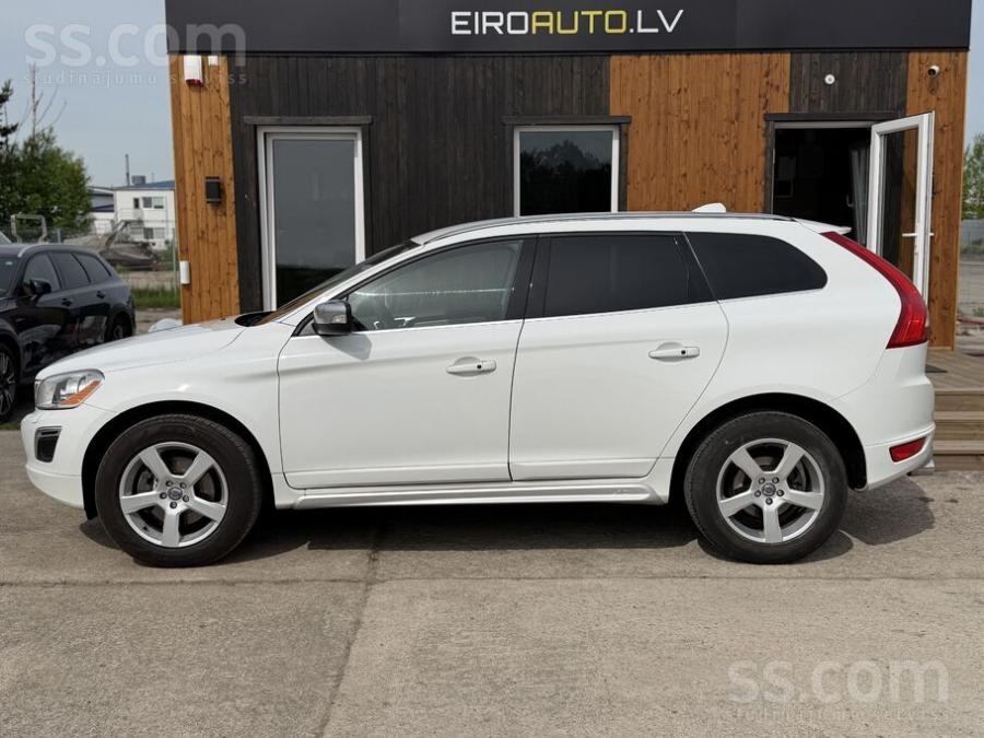 Balts Volvo XC60 2011 Rīga, ar dzinēja tilpumu 2.40 L un nobraukumu 310 tūkst. km par 9950 €, foto 5 vietnē AUTOMOTO.COM.LV