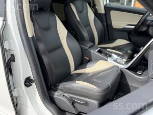 Balts Volvo XC60 2011 Rīga, ar dzinēja tilpumu 2.40 L un nobraukumu 310 tūkst. km par 9950 €, foto 15 vietnē AUTOMOTO.COM.LV