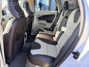 Balts Volvo XC60 2011 Rīga, ar dzinēja tilpumu 2.40 L un nobraukumu 298 tūkst. km par 9995 €, foto 8 vietnē AUTOMOTO.COM.LV