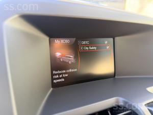 Balts Volvo XC60 2011 Rīga, ar dzinēja tilpumu 2.40 L un nobraukumu 298 tūkst. km par 9995 €, foto 19 vietnē AUTOMOTO.COM.LV