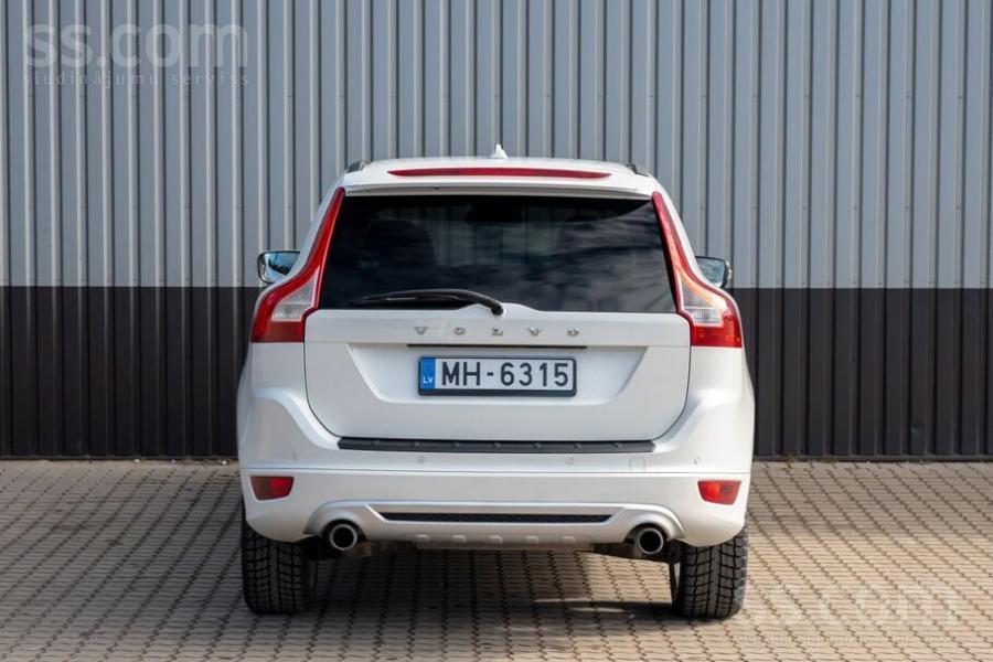 Balts Volvo XC60 2011 Tukums, ar dzinēja tilpumu 2.00 L un nobraukumu 324 tūkst. km par 7950 €, foto 6 vietnē AUTOMOTO.COM.LV