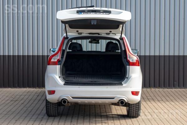 Balts Volvo XC60 2011 Tukums, ar dzinēja tilpumu 2.00 L un nobraukumu 324 tūkst. km par 7950 €, foto 6 vietnē AUTOMOTO.COM.LV