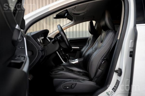 Balts Volvo XC60 2011 Tukums, ar dzinēja tilpumu 2.00 L un nobraukumu 324 tūkst. km par 7950 €, foto 9 vietnē AUTOMOTO.COM.LV