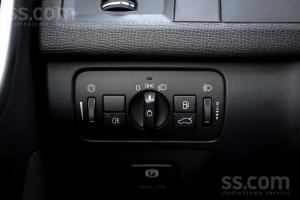Balts Volvo XC60 2011 Tukums, ar dzinēja tilpumu 2.00 L un nobraukumu 324 tūkst. km par 7950 €, foto 16 vietnē AUTOMOTO.COM.LV