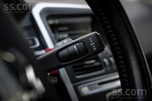 Balts Volvo XC60 2011 Tukums, ar dzinēja tilpumu 2.00 L un nobraukumu 324 tūkst. km par 7950 €, foto 21 vietnē AUTOMOTO.COM.LV