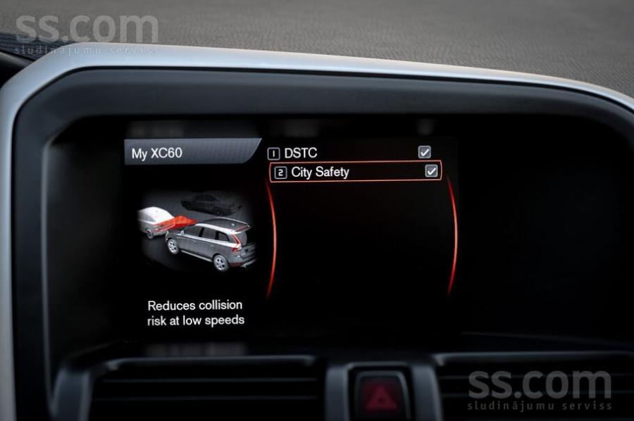 Balts Volvo XC60 2011 Tukums, ar dzinēja tilpumu 2.00 L un nobraukumu 324 tūkst. km par 7950 €, foto 22 vietnē AUTOMOTO.COM.LV