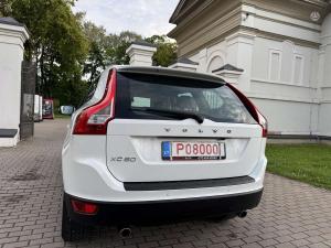 White Volvo XC60 2011 in Vilnius, with an engine capacity of 2.40 L and mileage of 292 thousand km for 9950 €, photo 30 on AUTOMOTO.COM.LV