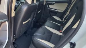 White Volvo XC60 2011 in Riga, with an engine capacity of 2.40 L and mileage of 214 thousand km for 10700 €, photo  on AUTOMOTO.COM.LV