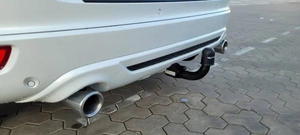 Balts Volvo XC60 2011 Rīga, ar dzinēja tilpumu 2.40 L un nobraukumu 196 tūkst. km par 11990 €, foto 7 vietnē AUTOMOTO.COM.LV