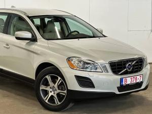 Balts Volvo XC60 2011 Jūrmala, ar dzinēja tilpumu 2.00 L un nobraukumu 203 tūkst. km par 10490 €, foto 5 vietnē AUTOMOTO.COM.LV