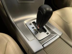 Balts Volvo XC60 2011 Jūrmala, ar dzinēja tilpumu 2.00 L un nobraukumu 203 tūkst. km par 10490 €, foto 34 vietnē AUTOMOTO.COM.LV