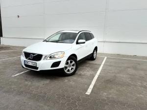 White Volvo XC60 2011 in Riga, with an engine capacity of 2.00 L and mileage of 241 thousand km for 4000 €, photo  on AUTOMOTO.COM.LV