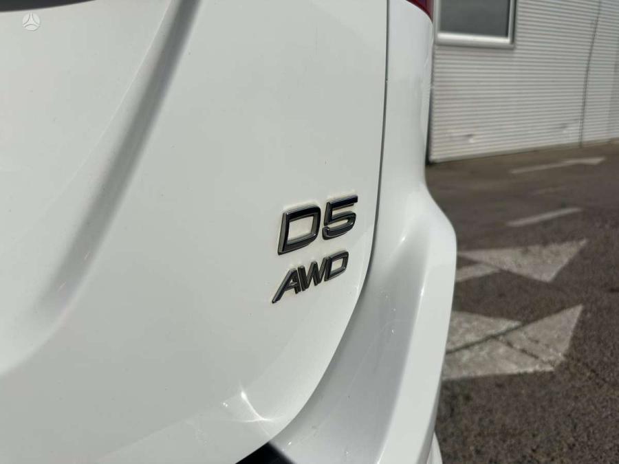 Balts Volvo XC60 2011 Šauļi, ar dzinēja tilpumu 2.40 L un nobraukumu 197 tūkst. km par 9999 €, foto 14 vietnē AUTOMOTO.COM.LV