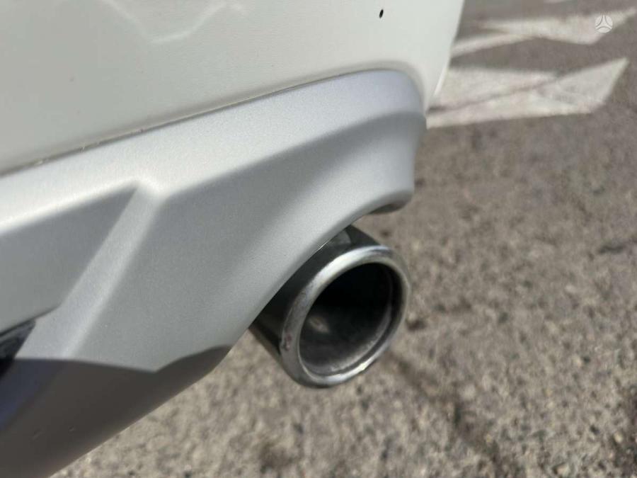 Balts Volvo XC60 2011 Šauļi, ar dzinēja tilpumu 2.40 L un nobraukumu 197 tūkst. km par 9999 €, foto 15 vietnē AUTOMOTO.COM.LV