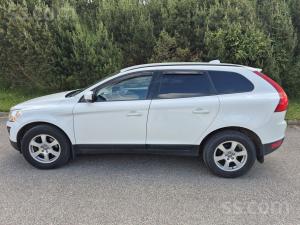 White Volvo XC60 2011 in Talsi, with an engine capacity of 2.00 L and mileage of 273 thousand km for 7500 €, photo  on AUTOMOTO.COM.LV
