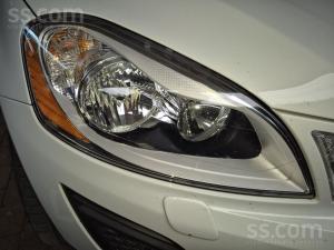 Balts Volvo XC60 2011 Talsi, ar dzinēja tilpumu 2.00 L un nobraukumu 273 tūkst. km par 7500 €, foto 10 vietnē AUTOMOTO.COM.LV