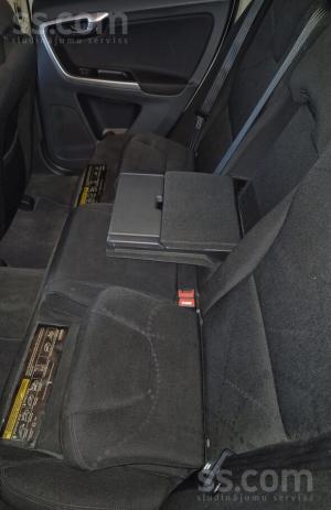 Balts Volvo XC60 2011 Talsi, ar dzinēja tilpumu 2.00 L un nobraukumu 273 tūkst. km par 7500 €, foto 15 vietnē AUTOMOTO.COM.LV