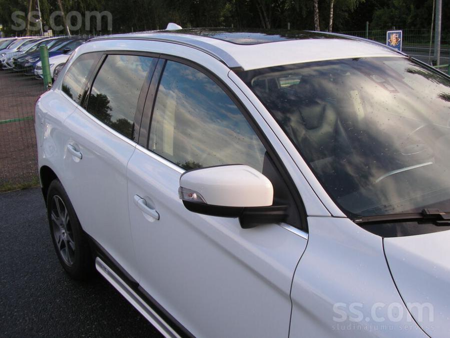 Balts Volvo XC60 2011 Rīga, ar dzinēja tilpumu 2.40 L un nobraukumu 0 tūkst. km par 9850 €, foto 8 vietnē AUTOMOTO.COM.LV