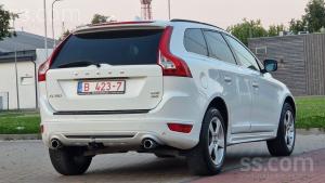 Balts Volvo XC60 2011 Jelgava, ar dzinēja tilpumu 2.40 L un nobraukumu 225 tūkst. km par 8450 €, foto 9 vietnē AUTOMOTO.COM.LV