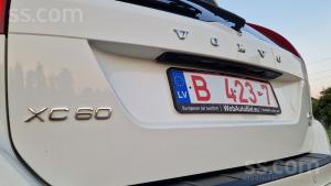 Balts Volvo XC60 2011 Jelgava, ar dzinēja tilpumu 2.40 L un nobraukumu 225 tūkst. km par 8450 €, foto 18 vietnē AUTOMOTO.COM.LV