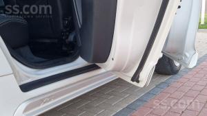 Balts Volvo XC60 2011 Jelgava, ar dzinēja tilpumu 2.40 L un nobraukumu 225 tūkst. km par 8450 €, foto 28 vietnē AUTOMOTO.COM.LV