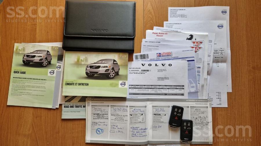 Balts Volvo XC60 2011 Jelgava, ar dzinēja tilpumu 2.40 L un nobraukumu 225 tūkst. km par 8450 €, foto 36 vietnē AUTOMOTO.COM.LV