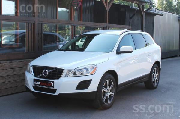 Balts Volvo XC60 2011 Rīga, ar dzinēja tilpumu 2.40 L un nobraukumu 0 tūkst. km par 8890 €, foto 1 vietnē AUTOMOTO.COM.LV