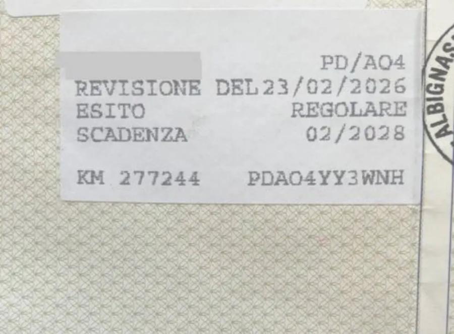 Balts Volvo XC60 2011 Jūrmala, ar dzinēja tilpumu 2.40 L un nobraukumu 286 tūkst. km par 8750 €, foto 21 vietnē AUTOMOTO.COM.LV