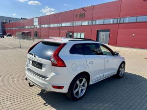 White Volvo XC60 2011 in Kaunas, with an engine capacity of 2.00 L and mileage of 233 thousand km for 9499 €, photo 15 on AUTOMOTO.COM.LV