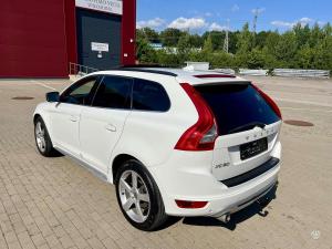 White Volvo XC60 2011 in Kaunas, with an engine capacity of 2.00 L and mileage of 233 thousand km for 9499 €, photo 16 on AUTOMOTO.COM.LV