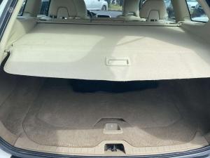 Balts Volvo XC60 2011 Panevēža, ar dzinēja tilpumu 2.40 L un nobraukumu 300 tūkst. km par 5800 €, foto 15 vietnē AUTOMOTO.COM.LV