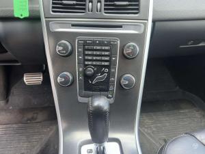 Белый Вольво ХС60 2011 в Шяуляй, объемом двигателя 2.40 л и пробегом 198 тыс. км за 9750 €, фото 19 на AUTOMOTO.COM.LV
