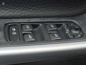Balts Volvo XC60 2011 Viļņa, ar dzinēja tilpumu 2.40 L un nobraukumu 383 tūkst. km par 9999 €, foto 17 vietnē AUTOMOTO.COM.LV
