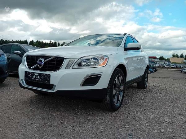 Volvo XC60 2011 in Utena on AUTOMOTO.COM.LV White Volvo XC60 2011 in Utena, with an engine capacity of 1.98 L and mileage of 280 thousand km for 7250 β¬, photo 6 on AUTOMOTO.COM.LV