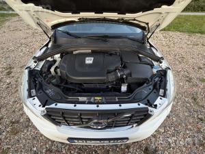 Balts Volvo XC60 2011 Cēsis, ar dzinēja tilpumu 2.00 L un nobraukumu 0 tūkst. km par 7350 €, foto 20 vietnē AUTOMOTO.COM.LV