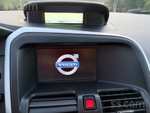 Balts Volvo XC60 2011 Cēsis, ar dzinēja tilpumu 2.00 L un nobraukumu 0 tūkst. km par 7350 €, foto 28 vietnē AUTOMOTO.COM.LV
