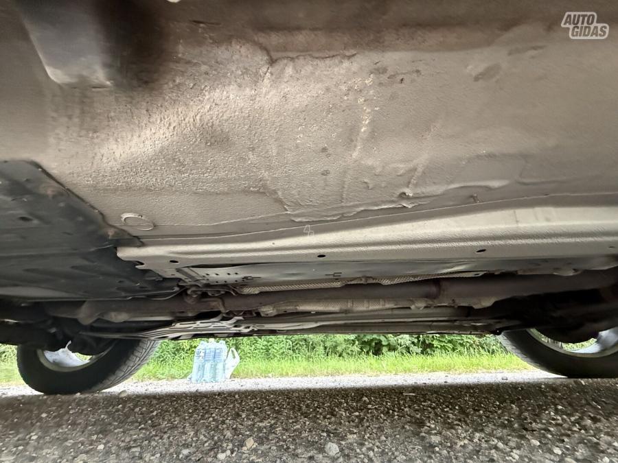 Balts Volvo XC60 2011 Biržai, ar dzinēja tilpumu 2.00 L un nobraukumu 268 tūkst. km par 8499 €, foto 27 vietnē AUTOMOTO.COM.LV