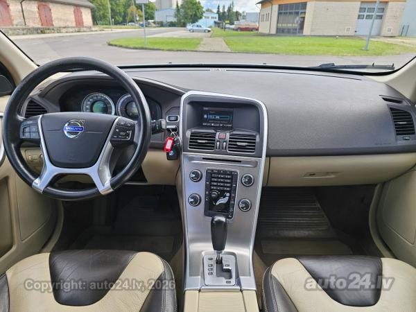 White Volvo XC60 2011 in Paide, with an engine capacity of 2.40 L and mileage of 210 thousand km for 8990 €, photo 8 on AUTOMOTO.COM.LV