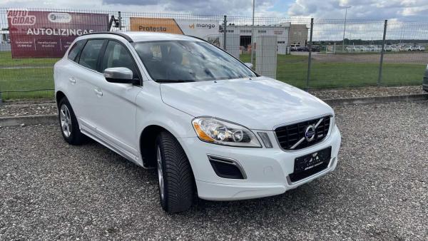 Balts Volvo XC60 2011 Marijampole, ar dzinēja tilpumu 2.00 L un nobraukumu 285 tūkst. km par 8990 €, foto 3 vietnē AUTOMOTO.COM.LV