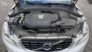 White Volvo XC60 2011 in Marijampole, with an engine capacity of 2.00 L and mileage of 285 thousand km for 8990 €, photo 32 on AUTOMOTO.COM.LV