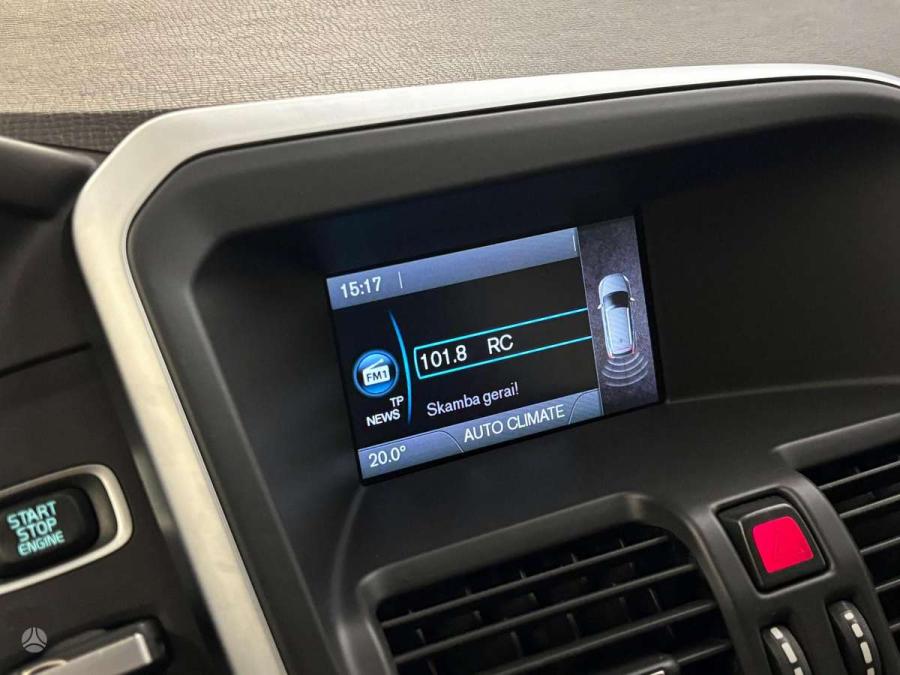 Balts Volvo XC60 2011 Marijampole, ar dzinēja tilpumu 1.98 L un nobraukumu 306 tūkst. km par 7850 €, foto 23 vietnē AUTOMOTO.COM.LV