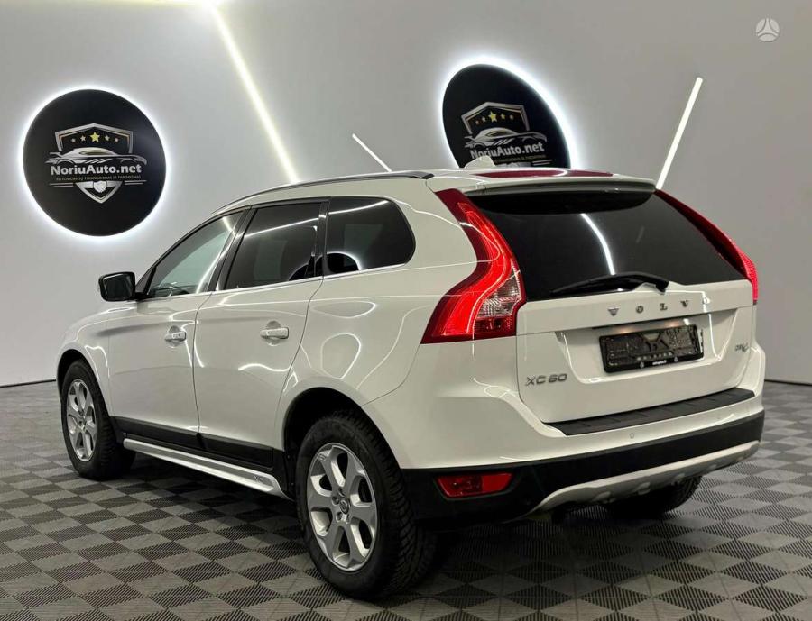 Balts Volvo XC60 2011 Marijampole, ar dzinēja tilpumu 1.98 L un nobraukumu 306 tūkst. km par 7850 €, foto 25 vietnē AUTOMOTO.COM.LV