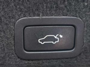 Balts Volvo XC60 2011 Viļņa, ar dzinēja tilpumu 2.40 L un nobraukumu 383 tūkst. km par 9999 €, foto 13 vietnē AUTOMOTO.COM.LV