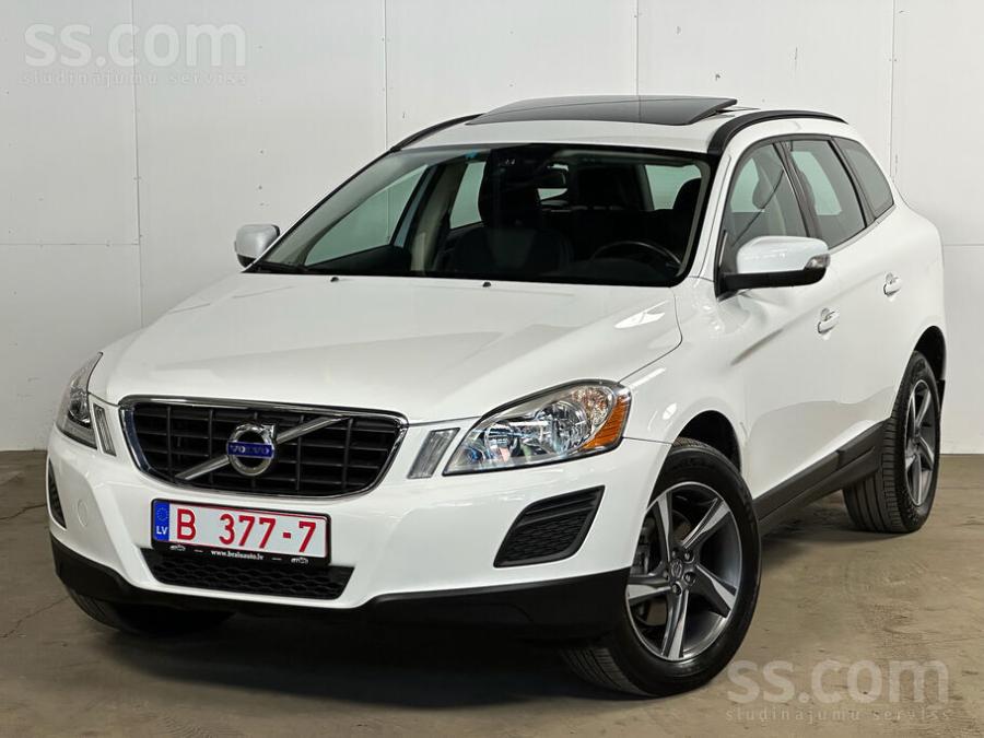 Balts Volvo XC60 2011 Jūrmala, ar dzinēja tilpumu 2.40 L un nobraukumu 286 tūkst. km par 8850 €, foto 1 vietnē AUTOMOTO.COM.LV