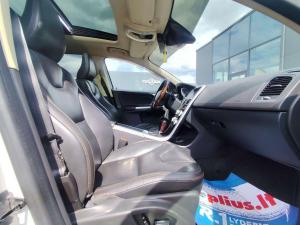 Balts Volvo XC60 2011 Šauļi, ar dzinēja tilpumu 2.00 L un nobraukumu 269 tūkst. km par 10900 €, foto 39 vietnē AUTOMOTO.COM.LV