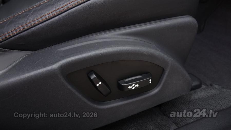 Белый Вольво ХС60 2011 в Тарту, объемом двигателя 2.40 л и пробегом 249 тыс. км за 11850 €, фото 17 на AUTOMOTO.COM.LV