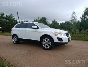 Balts Volvo XC60 2011 Daugavpils, ar dzinēja tilpumu 2.40 L un nobraukumu 225 tūkst. km par 10300 €, foto 3 vietnē AUTOMOTO.COM.LV